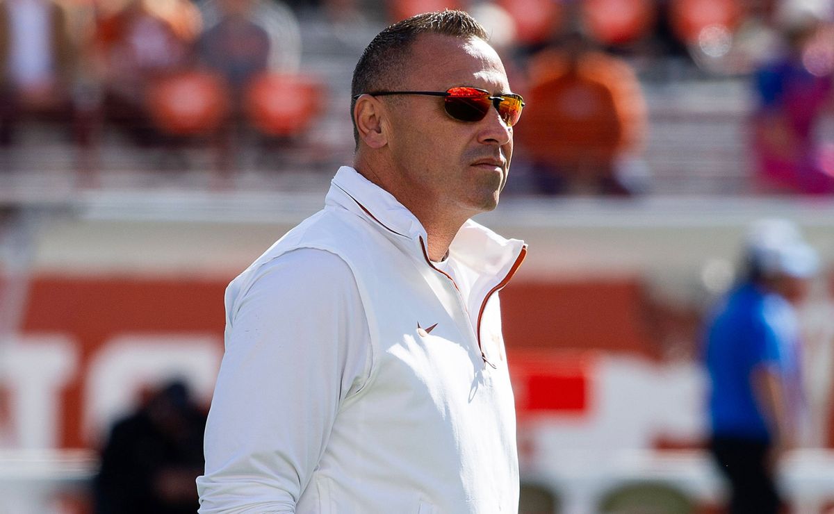 Longhorns HC Steve Sarkisian makes something clear about Arizona State Sun Devils ahead of Peach ...