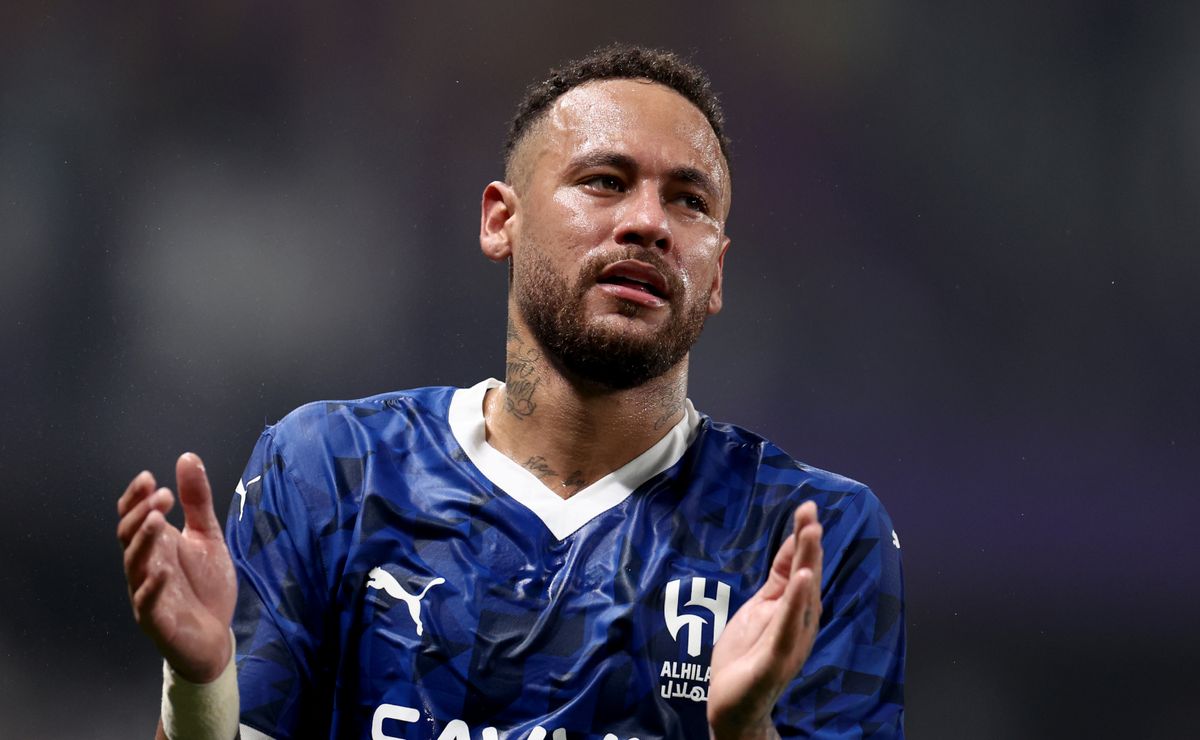 Neymar is open to an 'incredible' reunion with Lionel Messi and Luis ...