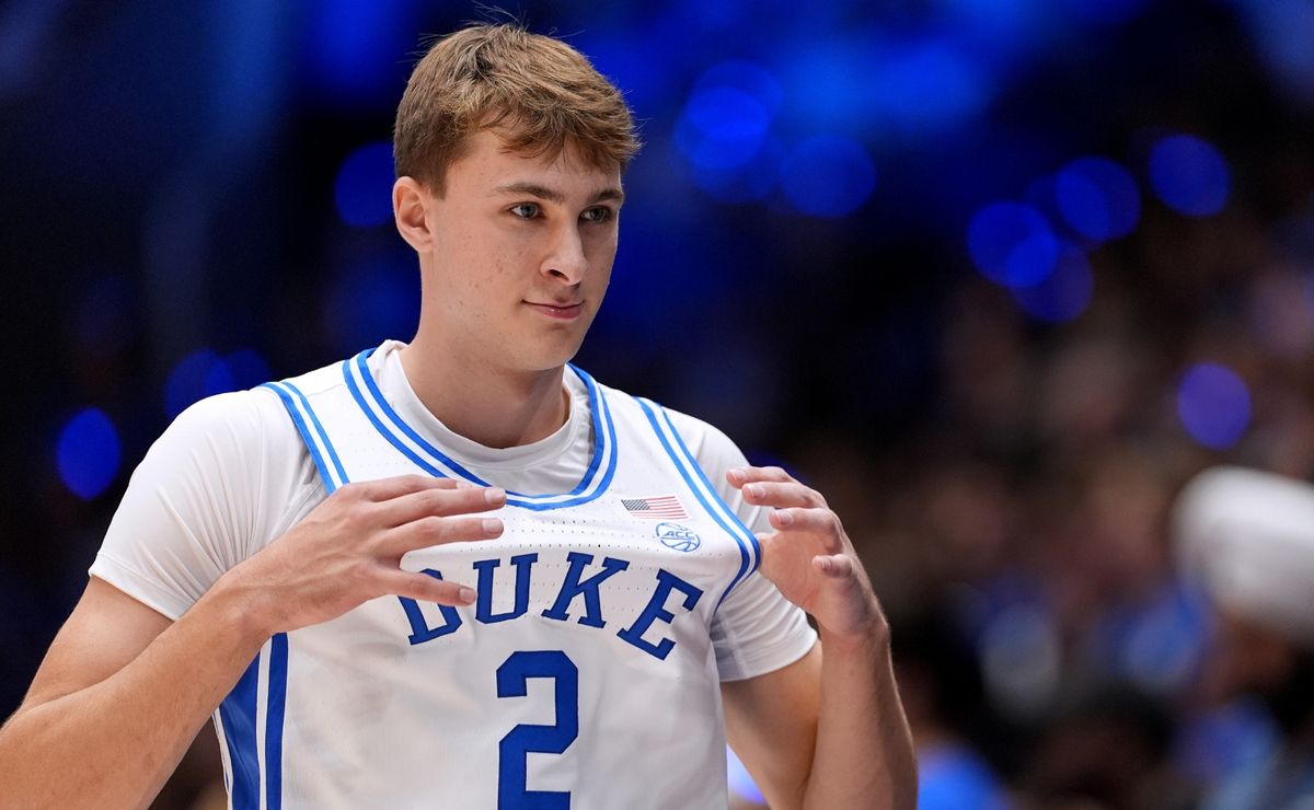 NCAAB News: Cooper Flagg to take down Kyrie Irving mark with Duke ...