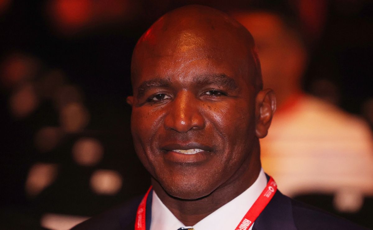 Evander Holyfield's message to Tyson Fury after his retirement ...