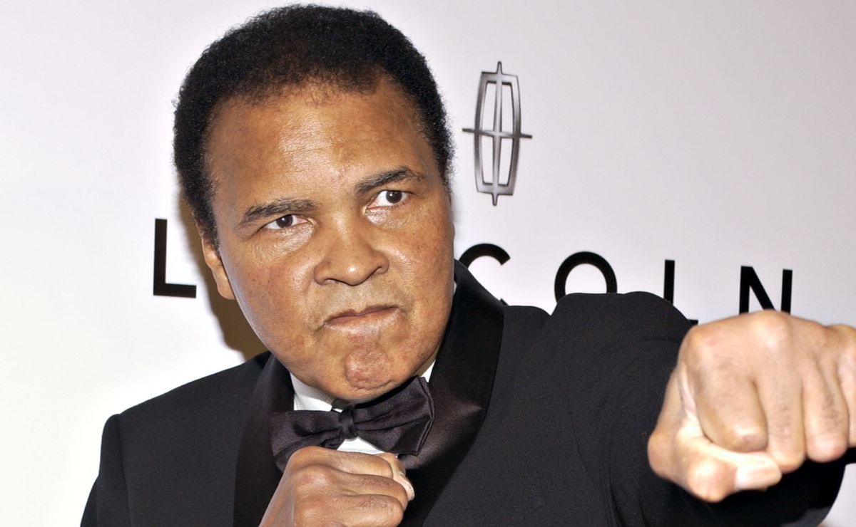 Four-time heavyweight champion declares himself the GOAT over Muhammad ...