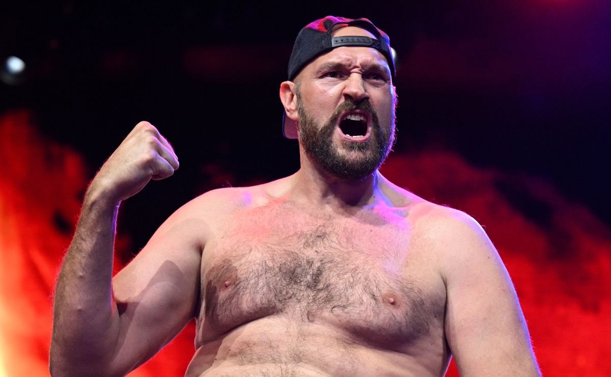 Tyson Fury's coach breaks silence on his sudden retirement announcement ...