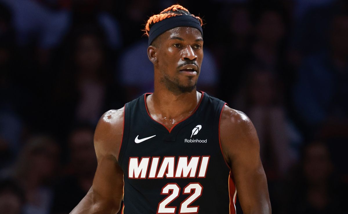 Heat star Jimmy Butler makes bold statement after returning from a seven-game suspension ...