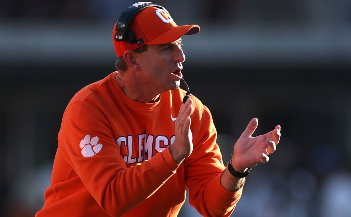 NCAAF News: Clemson HC Dabo Swinney makes something clear about changes ...