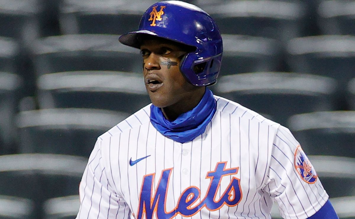 Former MLB star urges Yankees to trade top prospect for Guardians ...