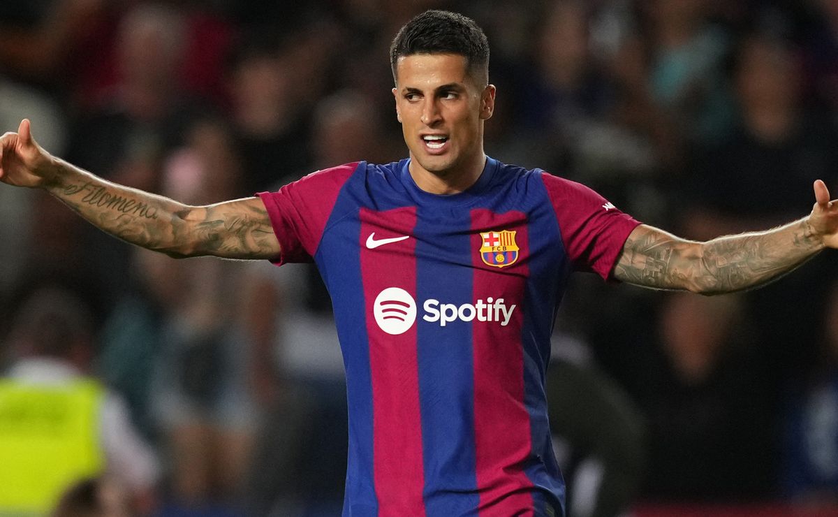 Not Messi: Former FC Barcelona player Joao Cancelo picks the best ...