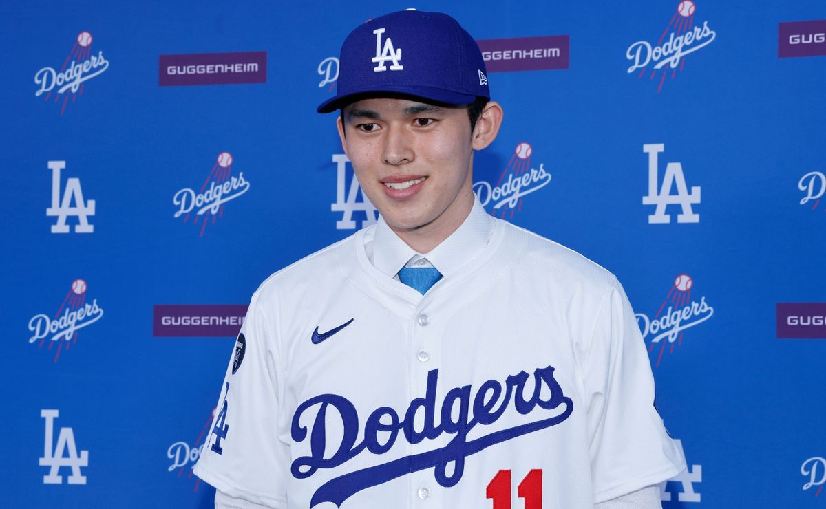 Dodgers GM shares key details on Roki Sasaki's pitching strategy for ...