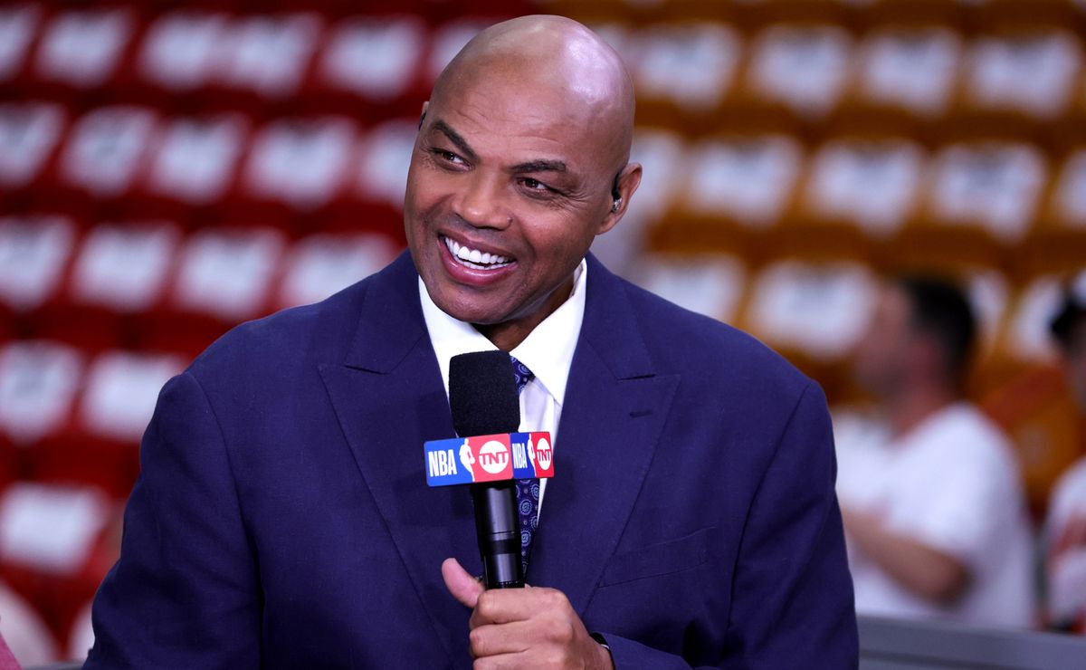 Charles Barkley reveals his picks for the Top 10 greatest NBA players ...