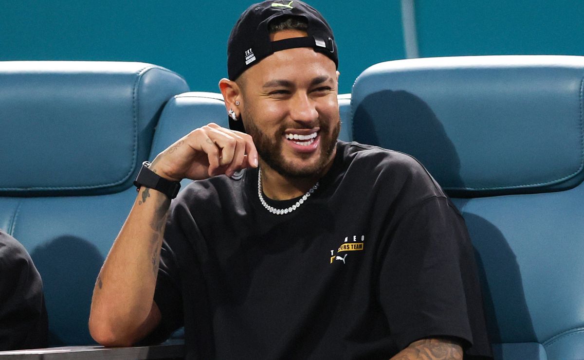 Neymar Jr confirms his Santos FC jersey number with heartfelt tribute ...