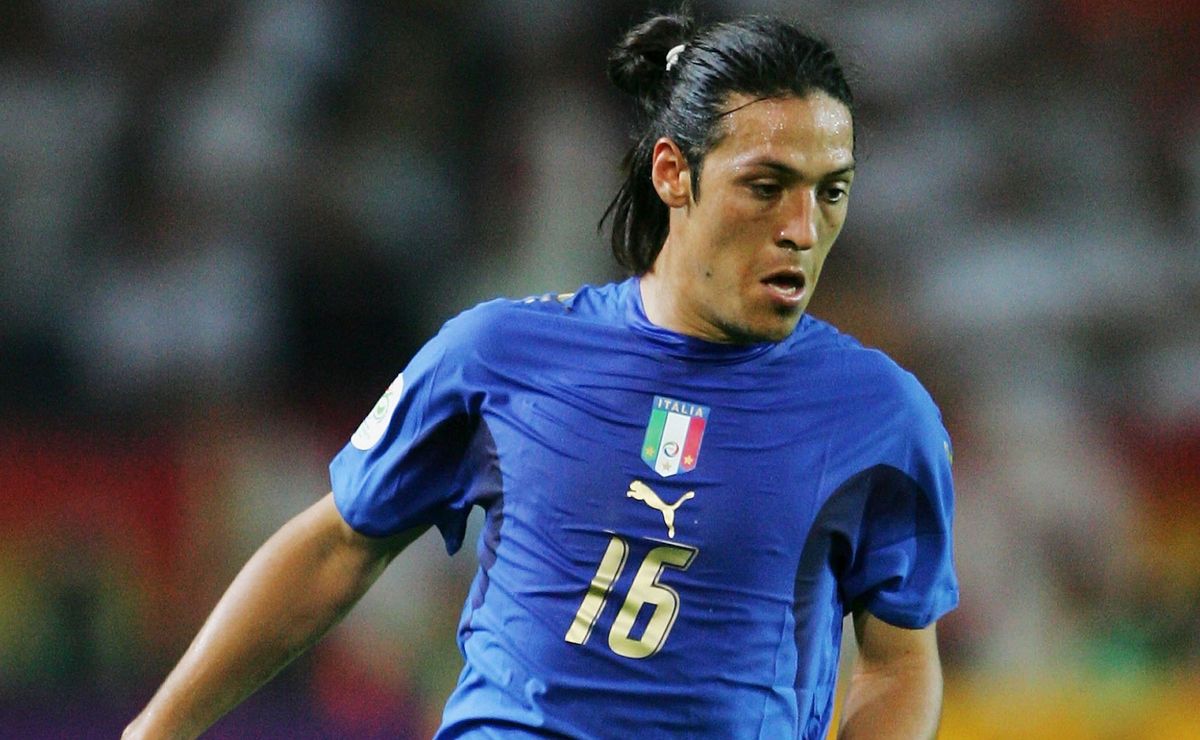 World Cup champion Mauro Camoranesi names the greatest soccer player of ...