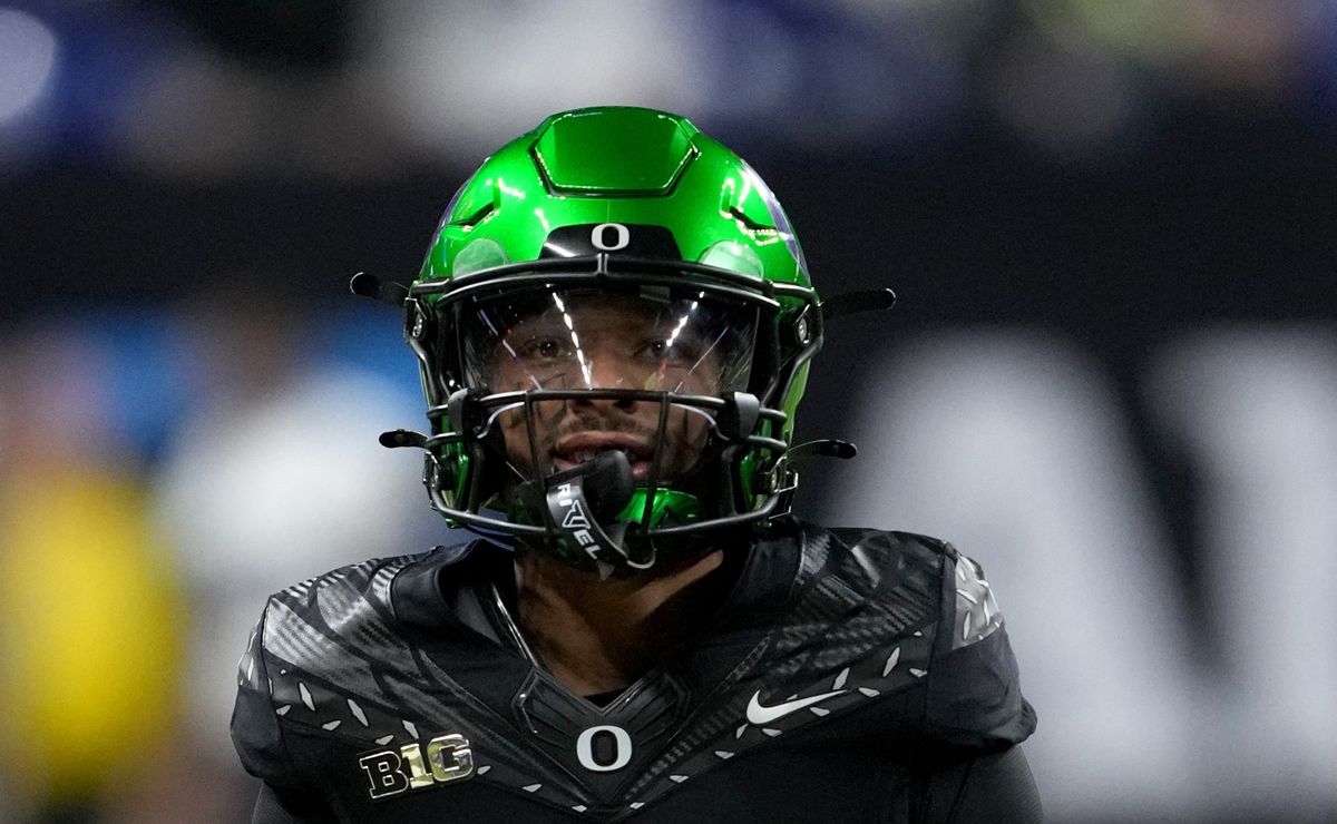 NFL executive highlights former Oregon WR Tez Johnson’s skills ...