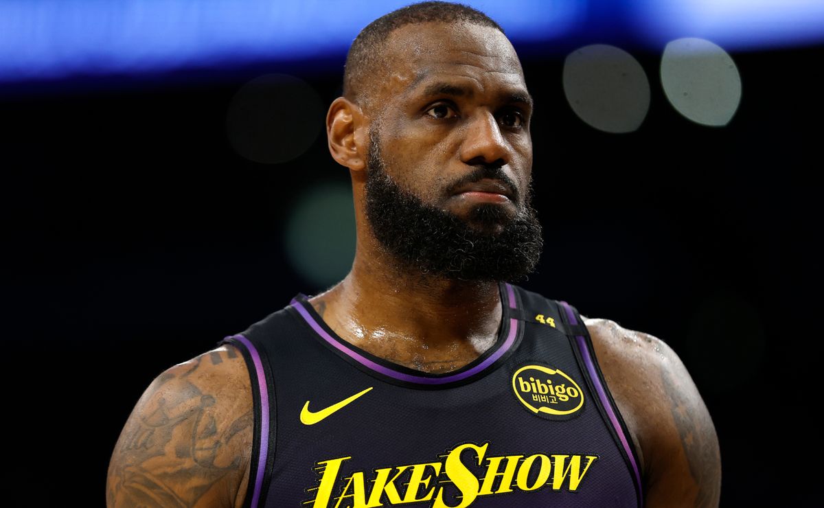 NBA News: Lakers’ LeBron James shares farewell message to Anthony Davis ...