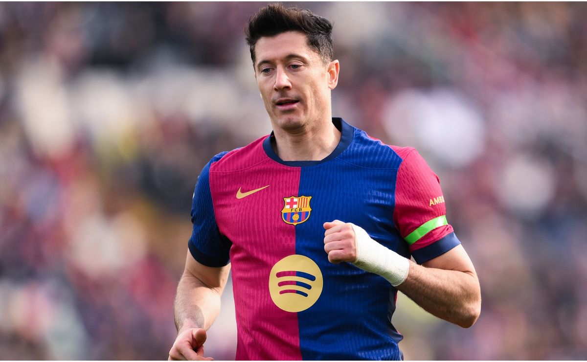 Where to watch Valencia vs Barcelona live in the USA: 2024/2025 Copa ...