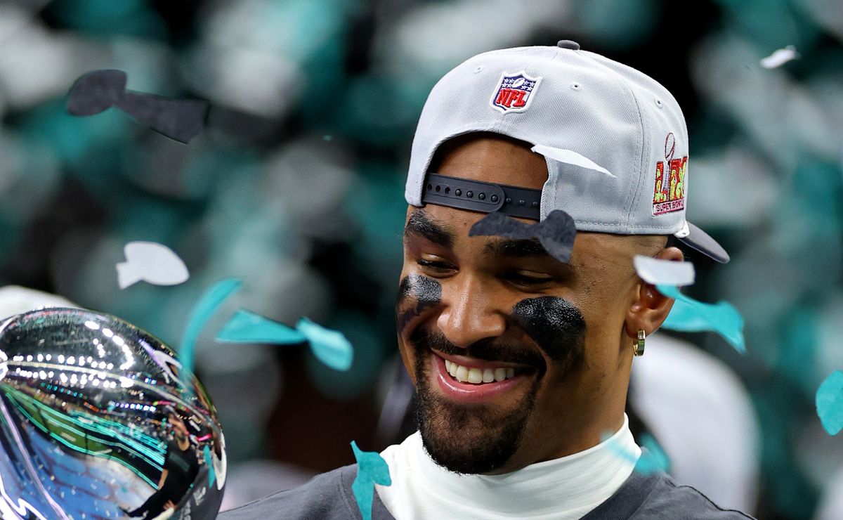 Jalen Hurts leads Eagles to Super Bowl LIX win over Patrick Mahomes' Chiefs: Highlights - Bolavip US