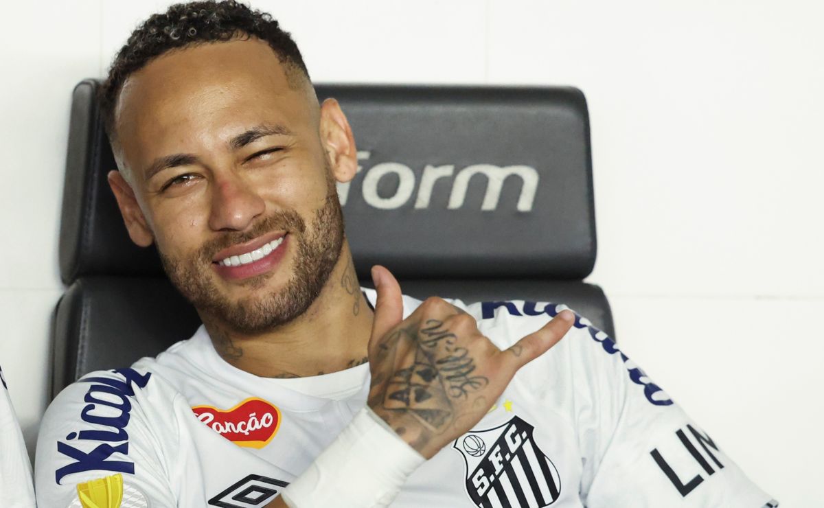 Neymar’s return comes with a price tag—Here’s his Santos salary ...
