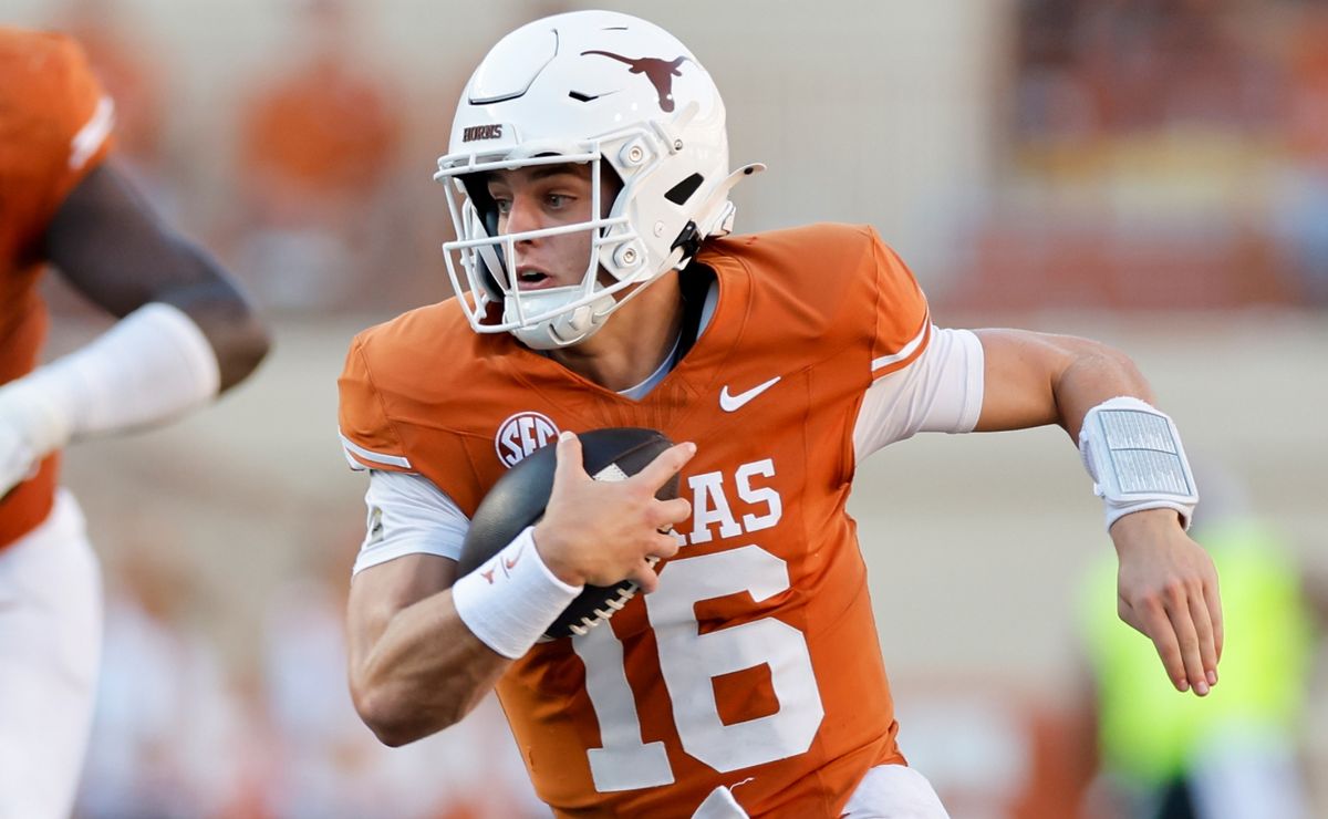 NCAAF News: Arch Manning will work with a new quarterback in Texas as ...