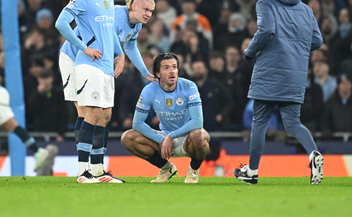 Man City star Jack Grealish subbed off due to injury in Champions ...