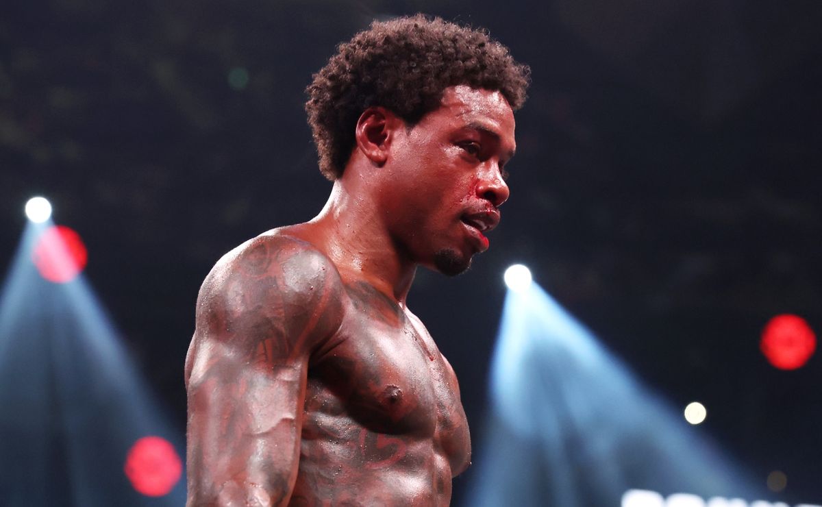 Errol Spence issues strong warning to Canelo Alvarez about Terence ...