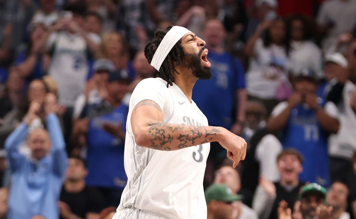 The Dallas Mavericks made a major mistake with Anthony Davis, says ...