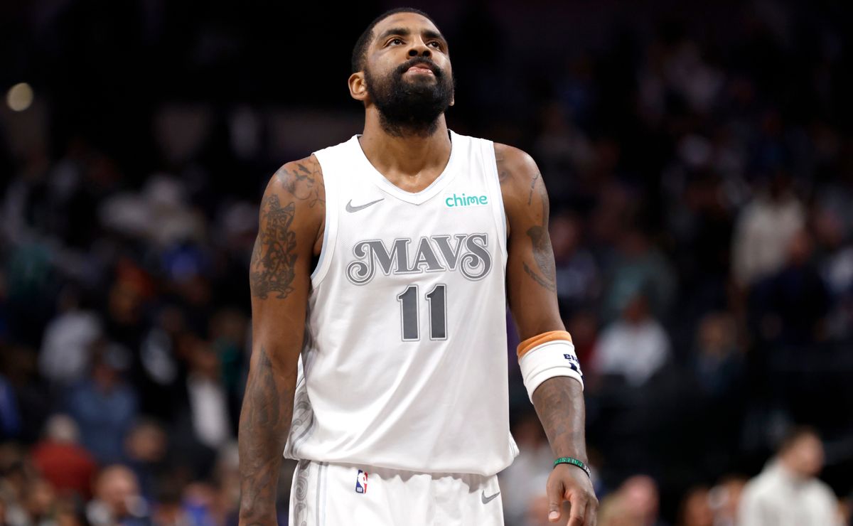 Kyrie Irving admits he was frustrated with Mavericks teammate Max ...
