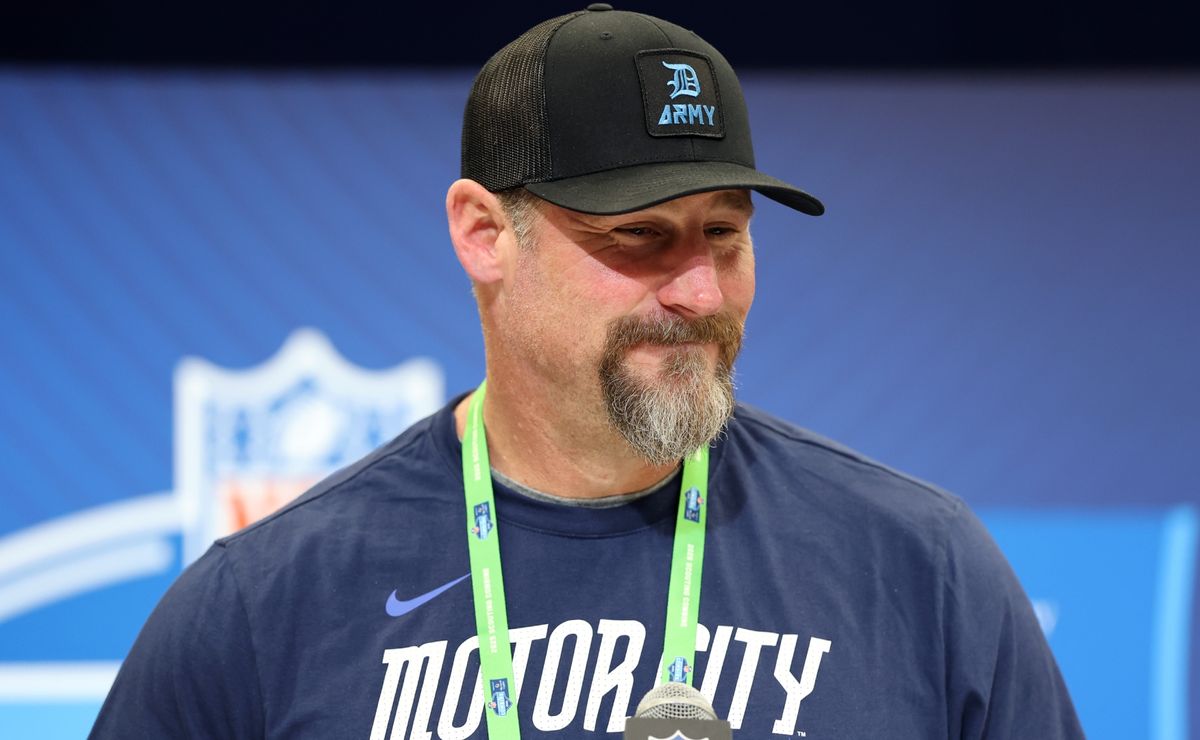 Dan Campbell's Lions secure key teammate for Jared Goff ahead of the ...