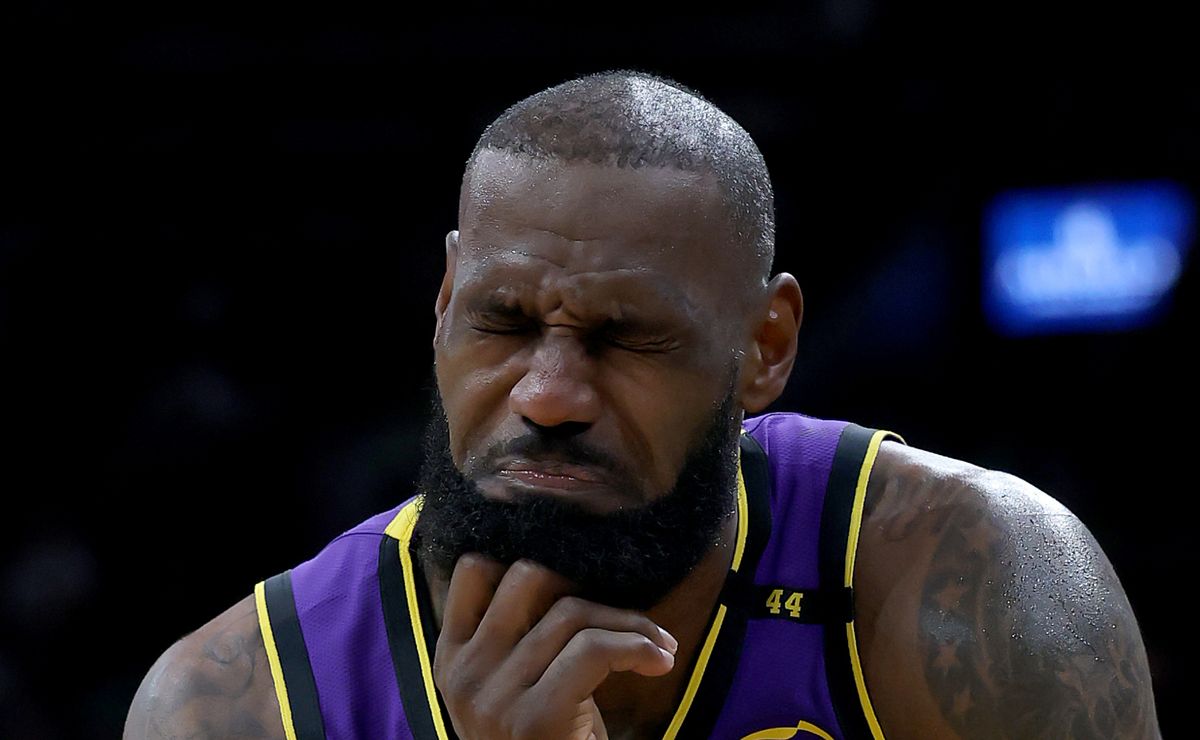 NBA News: Lakers’ LeBron James offers hopeful reaction following groin ...