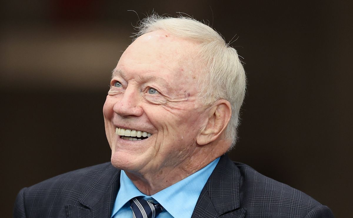 NFL News: Jerry Jones' Cowboys agree to record contract with special ...