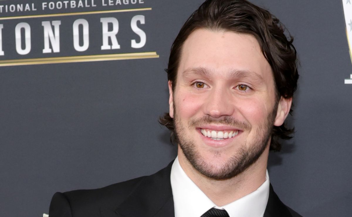 Bills star Josh Allen sets the record straight one month after winning ...