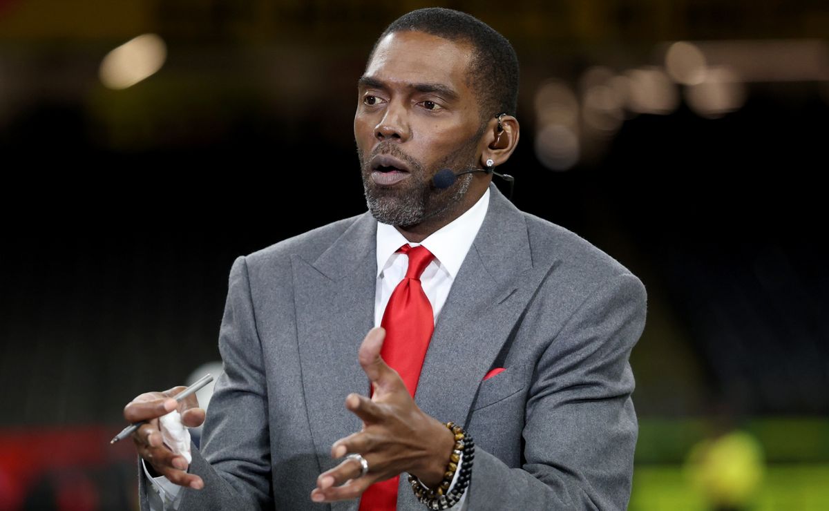 NFL News: Vikings legend Randy Moss shares surprising take on GOAT wide ...