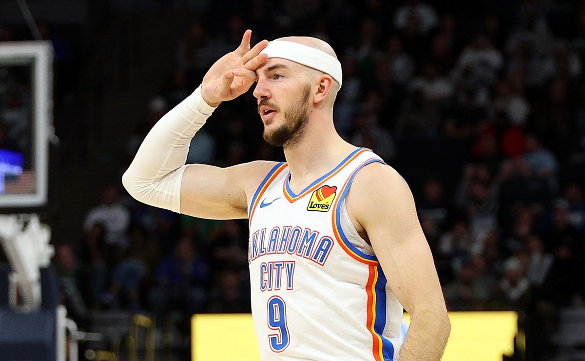Thunder’s Alex Caruso makes a huge comparison between Luka Doncic and ...