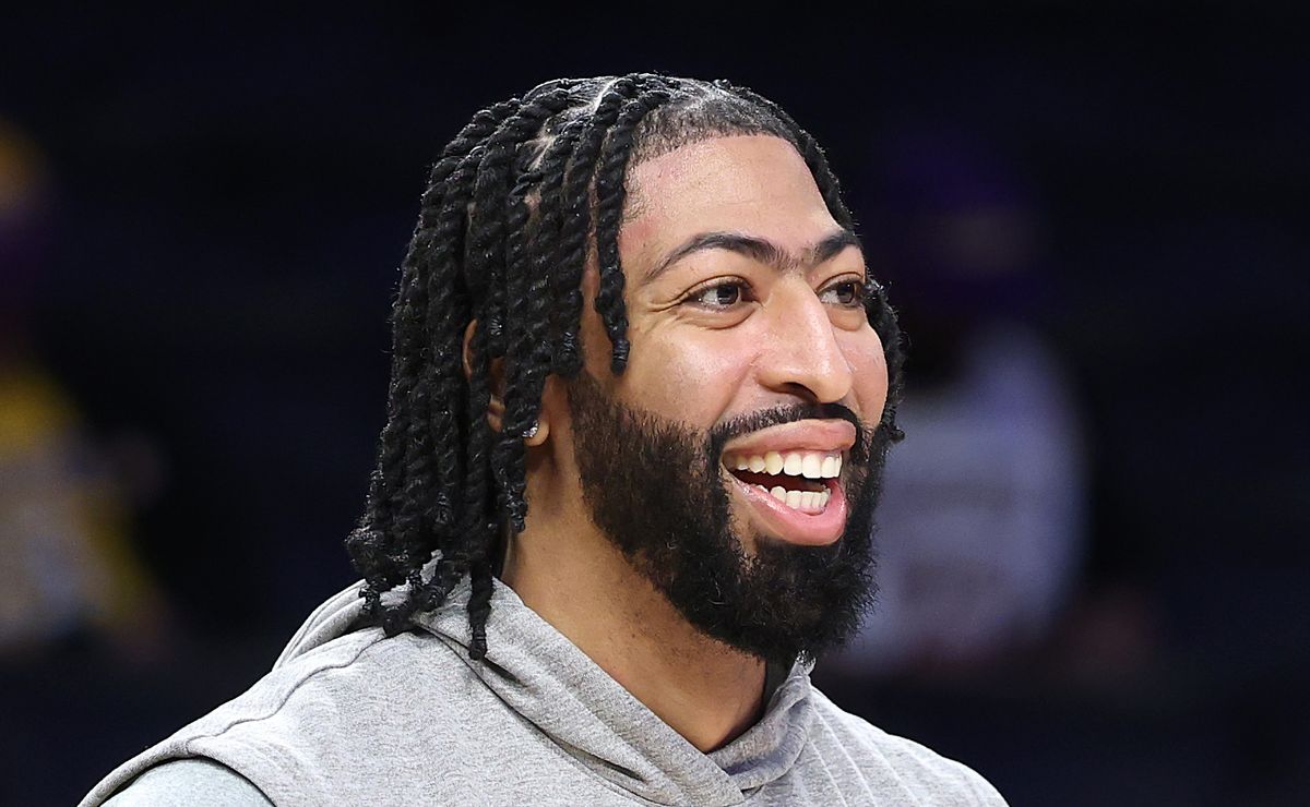 Mavericks key player Anthony Davis gets encouraging news after early ...