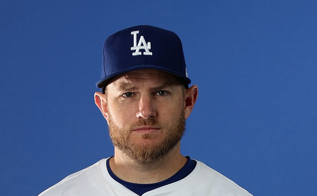 MLB News: Max Muncy could join exclusive club with a hit in Tokyo ...