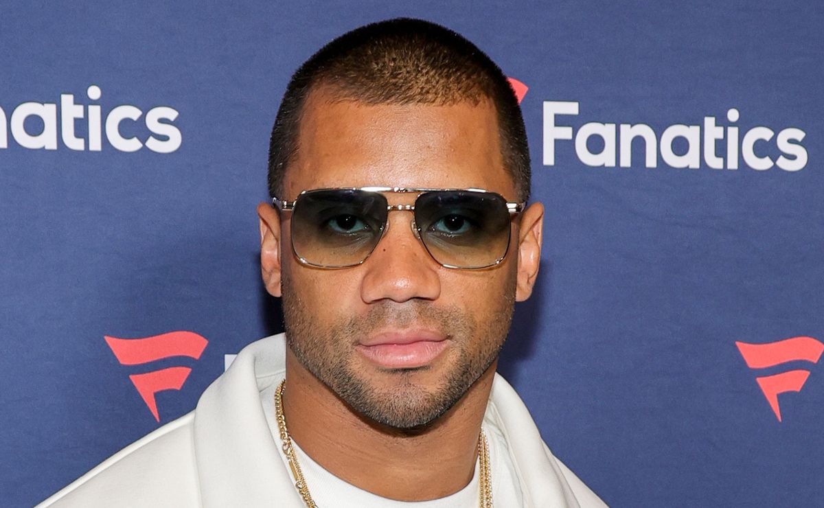 Report confirms a shocking truth about Russell Wilson and his final ...