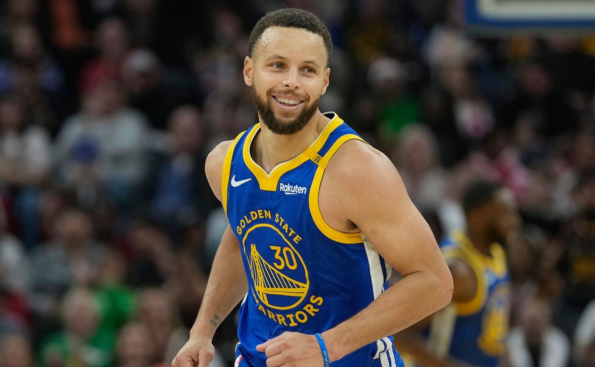 How NBA teams navigate the salary cap: Exceptions, luxury tax and more ...