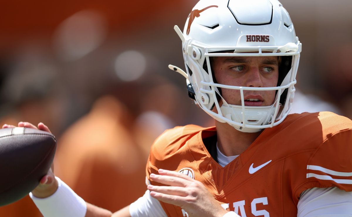 Arch Manning's former teammate at Longhorns makes major decision ahead ...