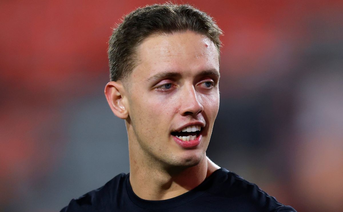 Hurricanes HC Mario Cristobal provides injury update on Carson Beck ...