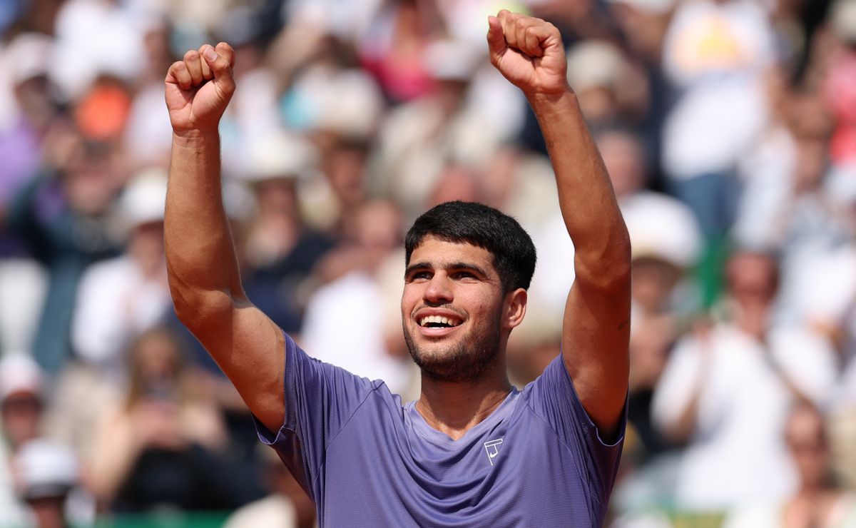 Carlos Alcaraz reflects on hard-fought win against Arthur Fils ...