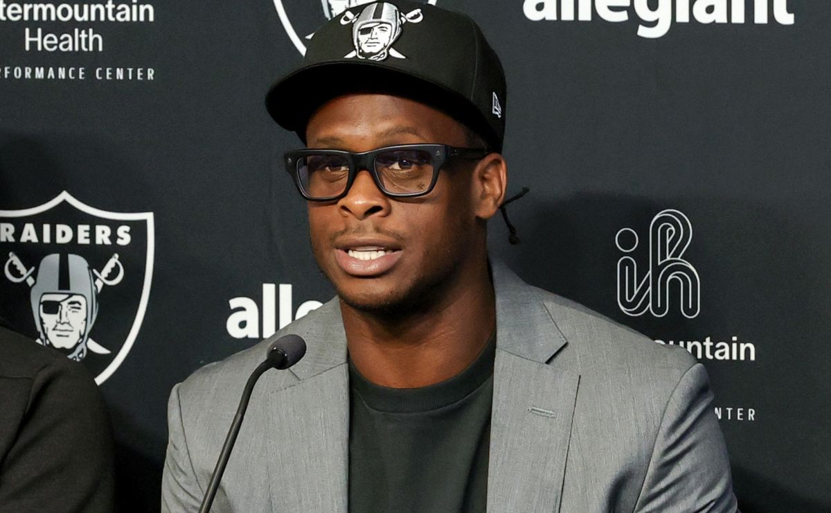 Raiders QB Geno Smith sends strong warning to the rest of the league ahead of 2025 NFL season ...