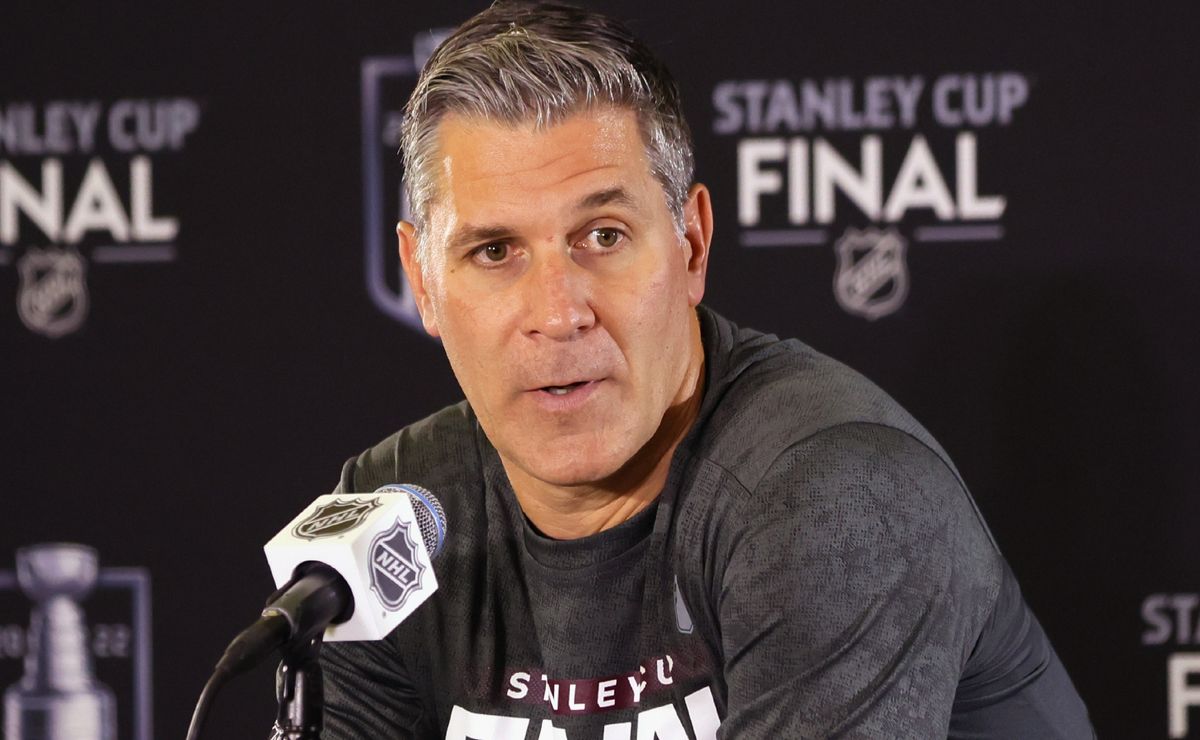 Jared Bednar's net worth: How rich is the Avalanche head coach ...