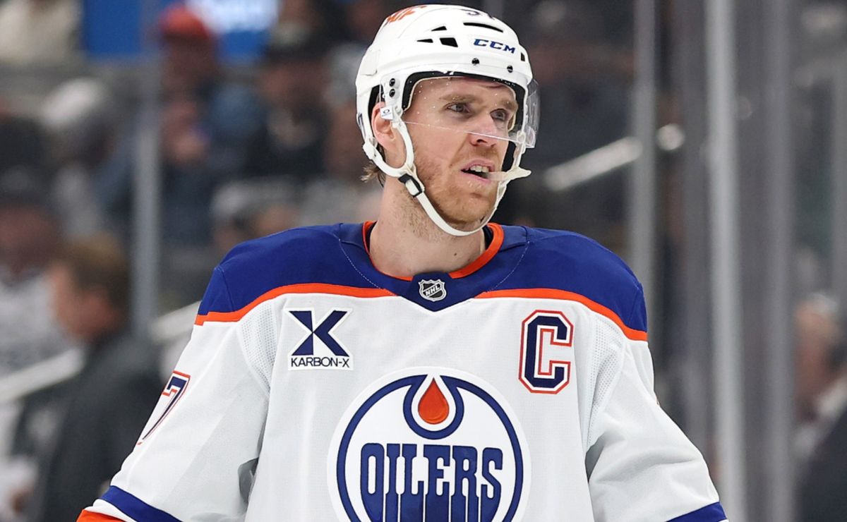 Connor McDavid holds nothing back in message to Oilers before Game 2 vs ...