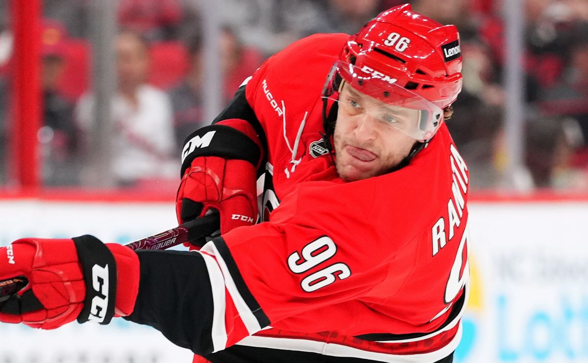 Stars' Mikko Rantanen makes his intentions clear before facing crucial ...