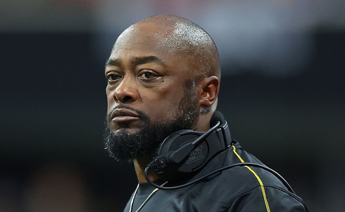 Mike Tomlin and Steelers' pick stun Shedeur Sanders in third round of ...