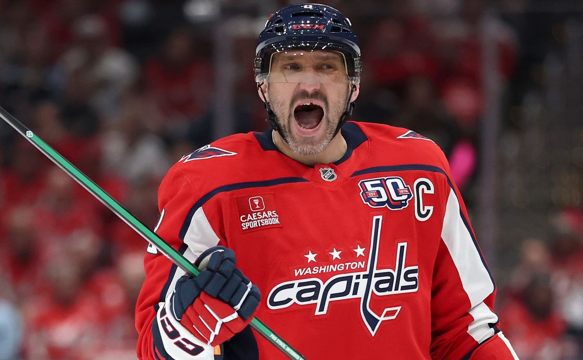 Alex Ovechkin reacts with blunt message after Capitals' Game 3 loss to ...