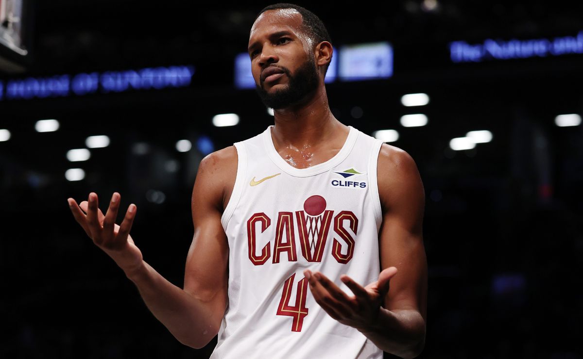 Is Evan Mobley playing tonight? Cavs host Pacers in Game 2 aiming to ...