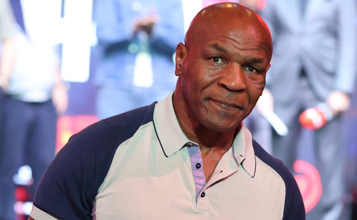 Mike Tyson reveals his pick for the greatest boxer ever: 'He's the best ...