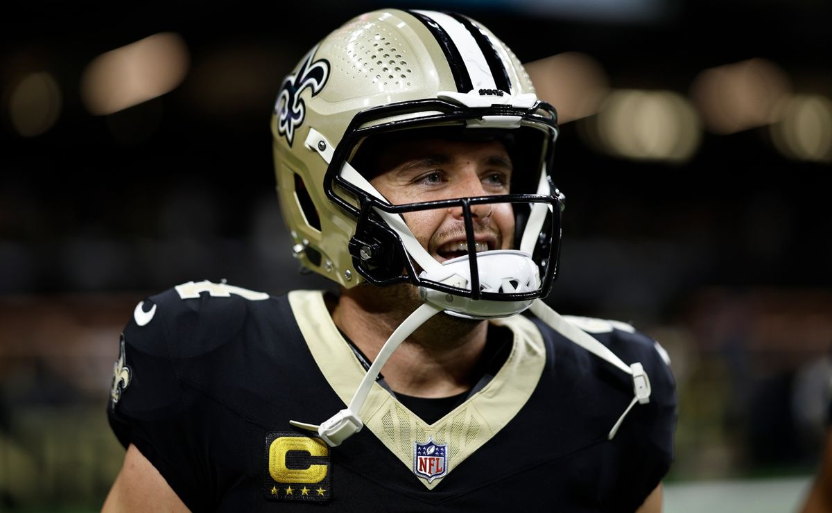 NFL News: Saints HC Kellen Moore makes big decision on starting QB ...