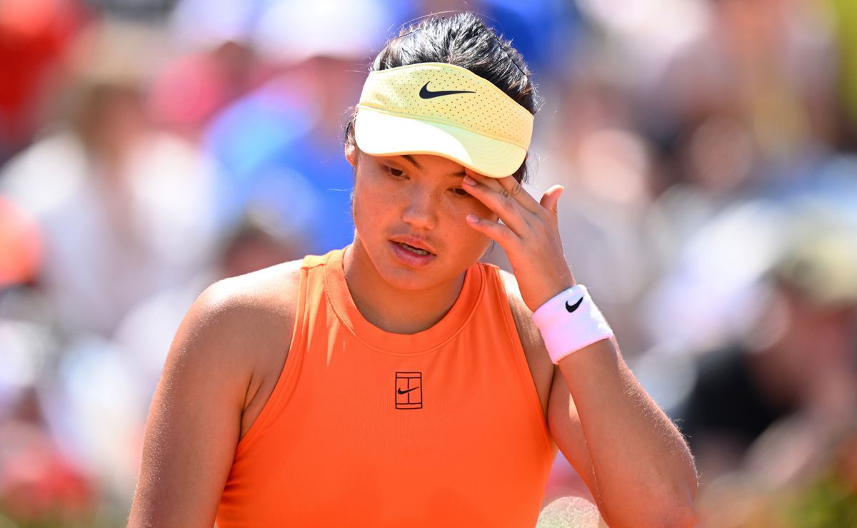 Emma Raducanu makes new decision to continue French Open prep after ...