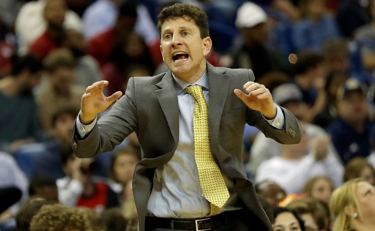 Darren Erman se unirá al staff técnico de New York Knicks para la ...