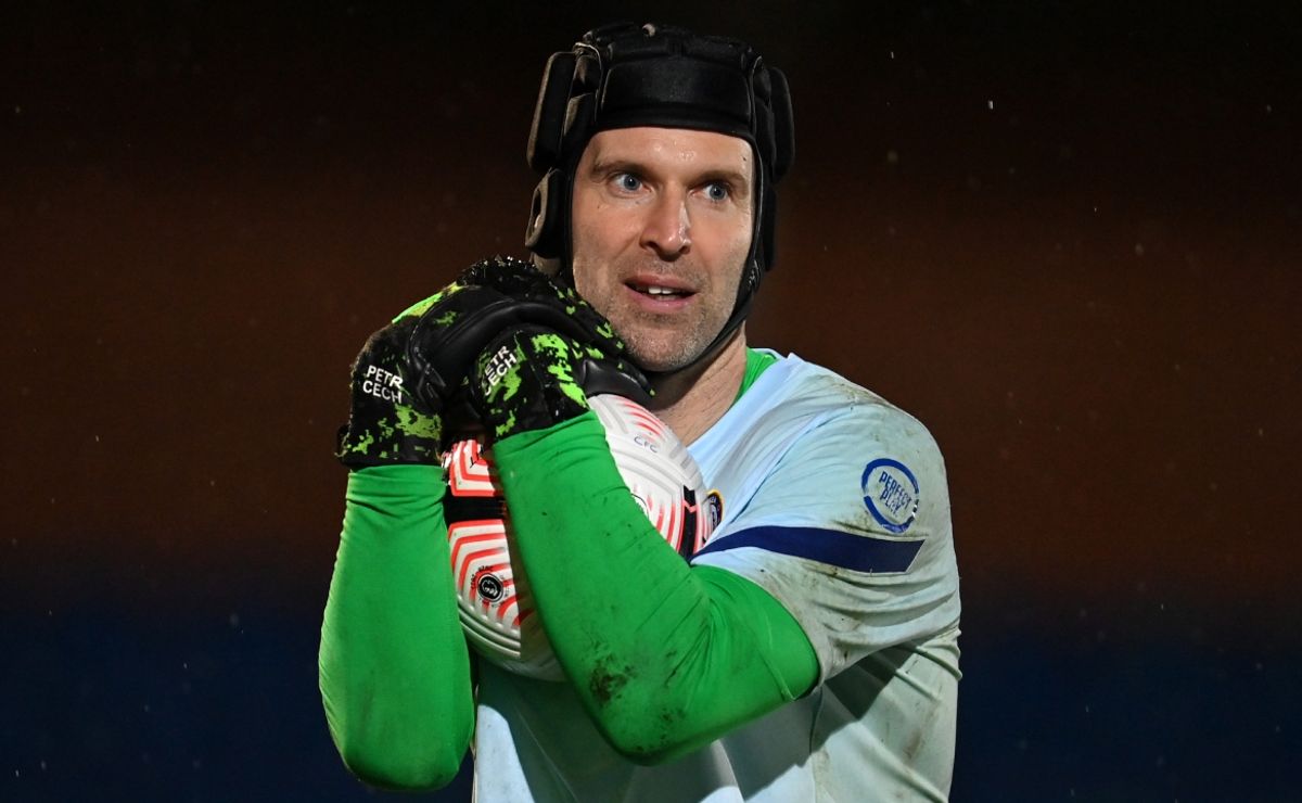 Petr Cech sigue su carrera como arquero: de estrella en Chelsea a una ...