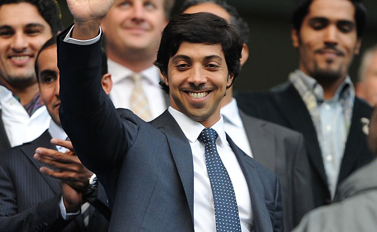 La inédita decisión de Sheikh Mansour, dueño de Manchester City, antes ...